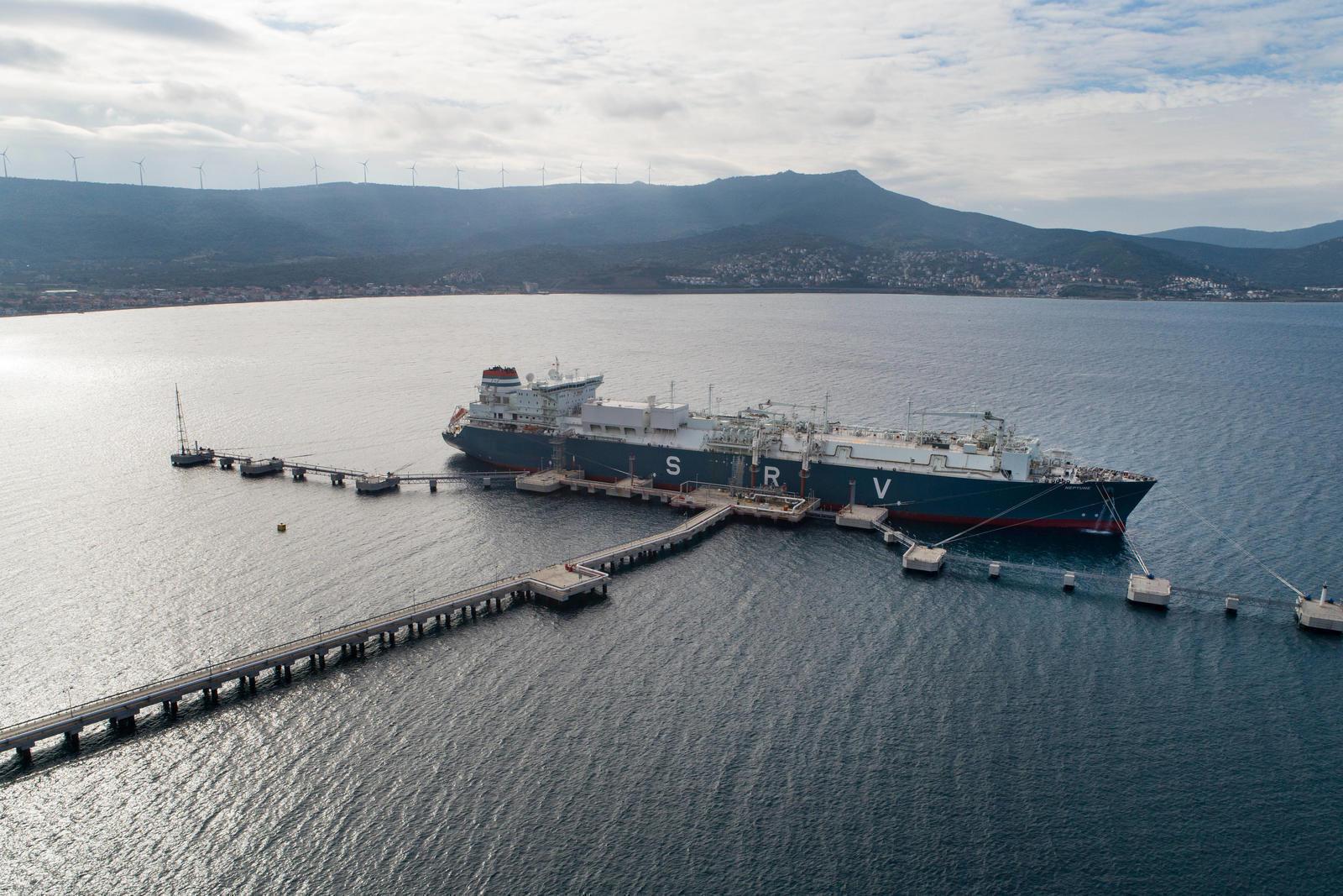 TotalEnergies: Ship and market | TotalEnergies.com